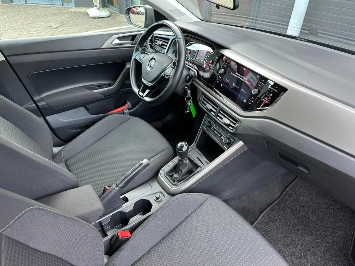 Volkswagen Polo - Zakelijk en privé je auto leasen | Financial lease ...